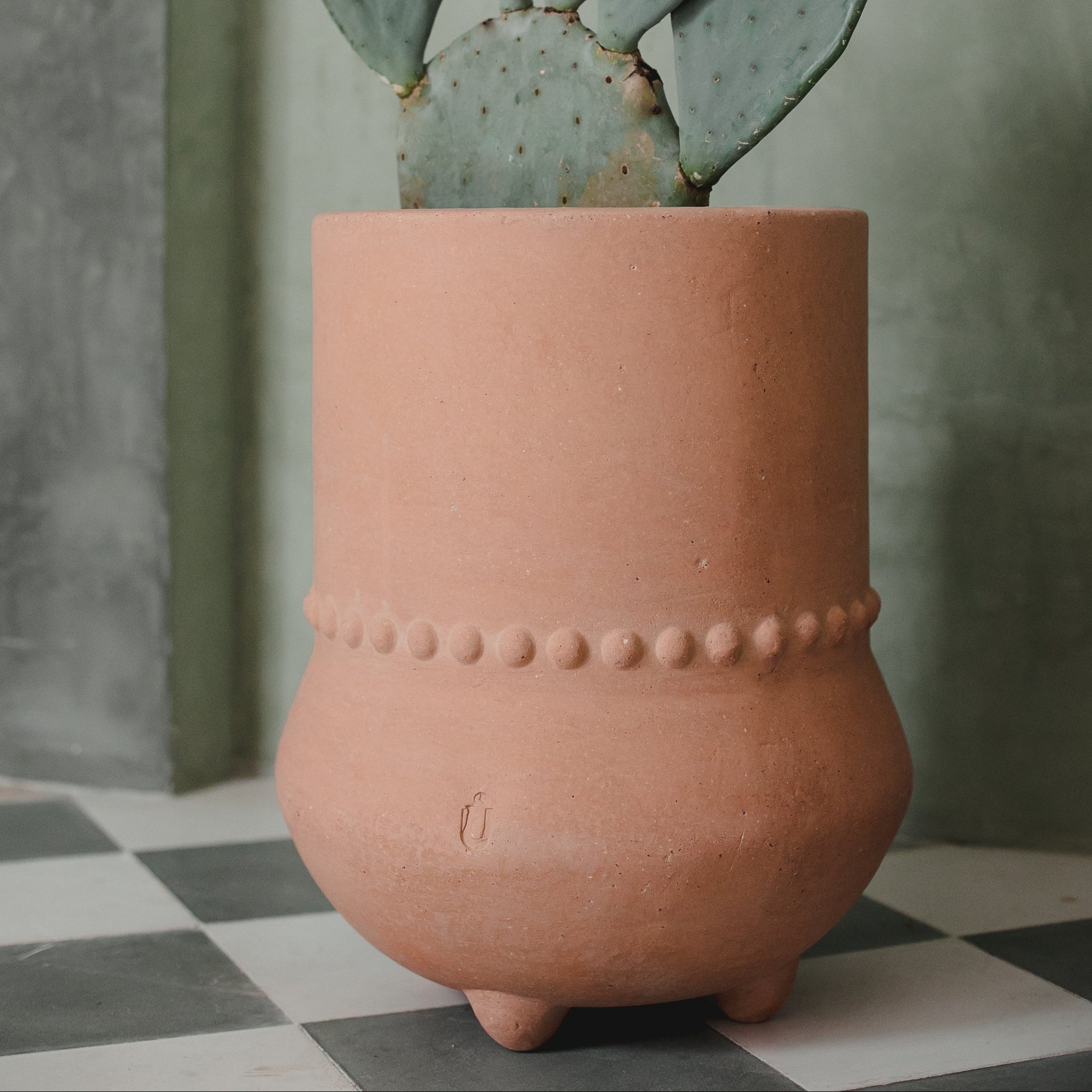 Tinaja Patas Textura Garden Pot